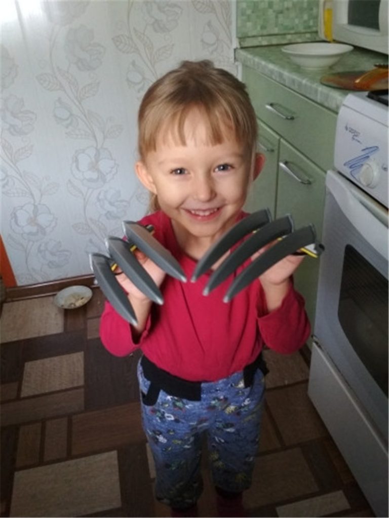 1 Pair 25cm Abs Wearable Wolverines Claws Figure Toys For Kids X-men ...